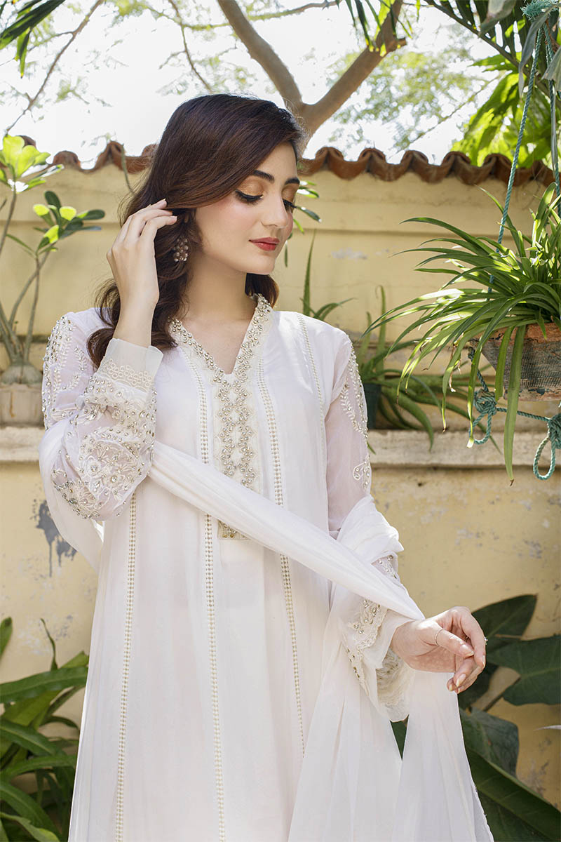 Pret – Mona Embroidery