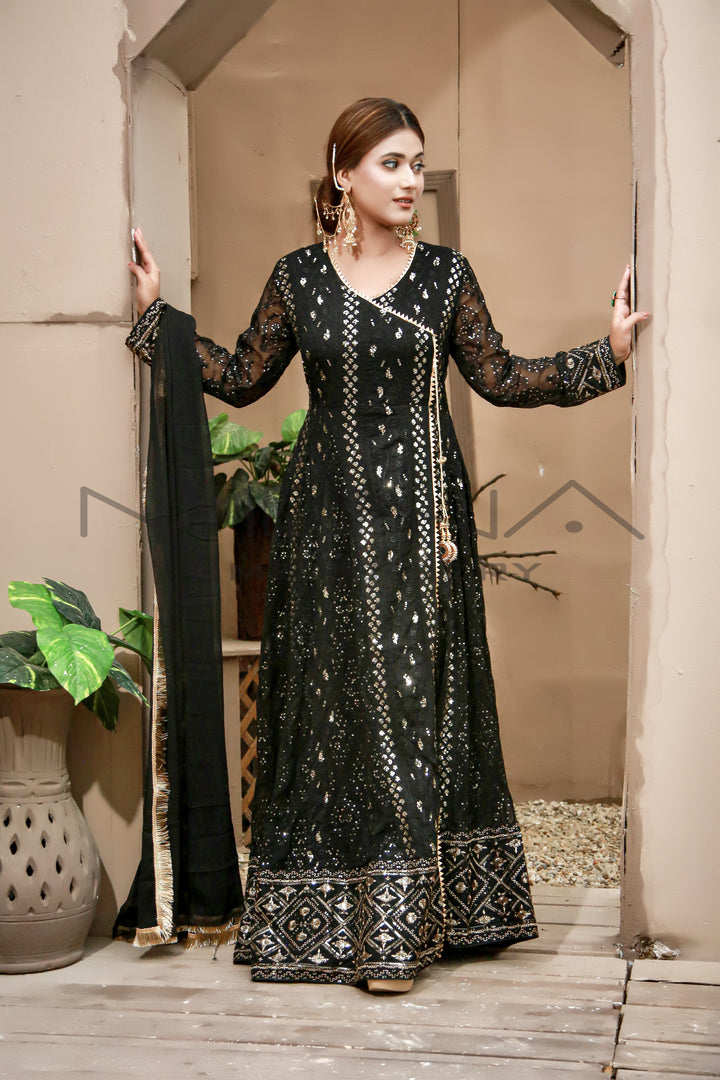 Pakistani Party Wear Dresses | Elegant Embroidery Designs Dress – Mona ...